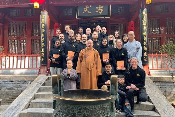 Private All-Inclusive Day Tour: Shaolin Temple, Longmen Grottoes - Key Points