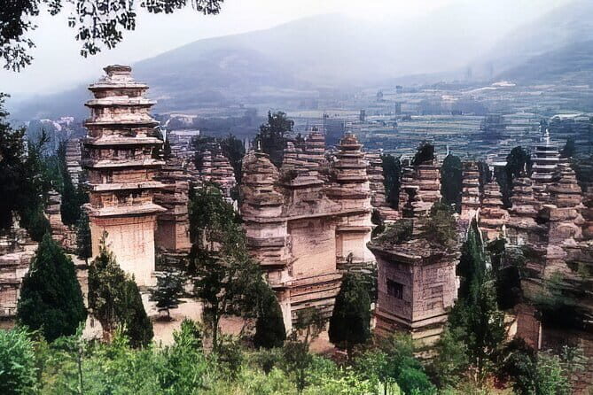 Private All-Inclusive Day Tour: Shaolin Temple, Longmen Grottoes - The Sum Up