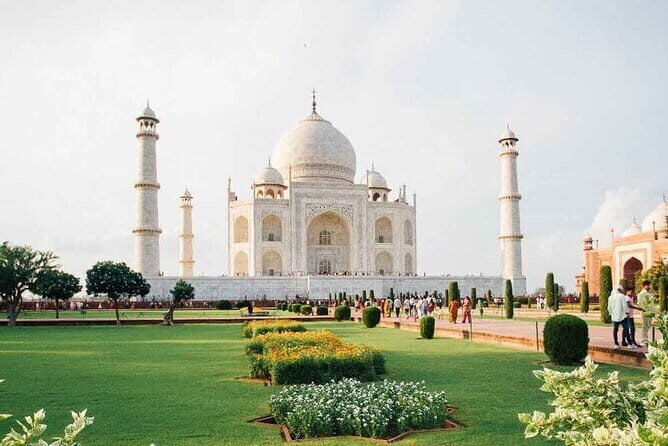 Private All-inclusive Taj Mahal and Agra Tour By Superfast Train - Who Should Consider This Tour?
