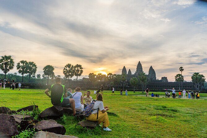 Private Angkor Sunrise Bike Tour Supported By Minivan - The Details: Why This Tour Works for You