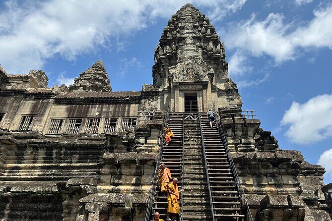 Private Angkor Wat Sunrise Tour with Lunch Included - The Value of the Tour: Price and Experience