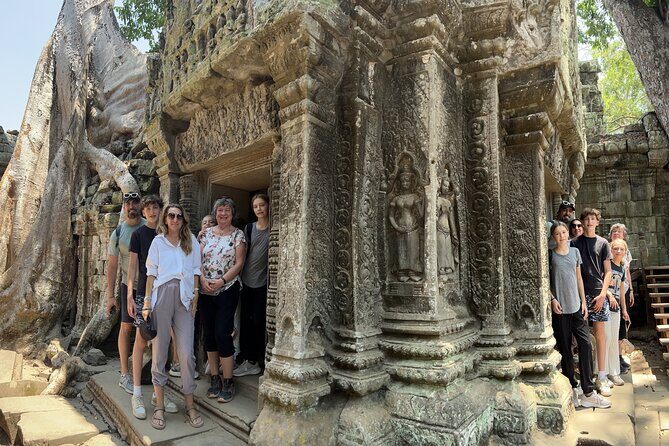 Private Angkor Wat Sunrise Tour with Lunch Included - Who Should Consider This Tour?