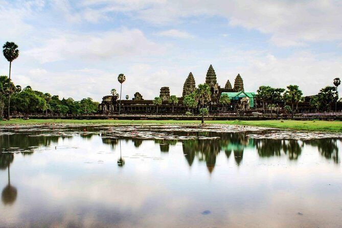 Private Angkor Wat Temple Tour - Starting with Angkor Wat – The Iconic Wonder