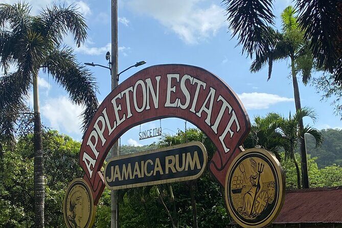 Private Appleton Estate Rum Tour with Limestone Massage, Rafting - Who Is This Tour Best For?