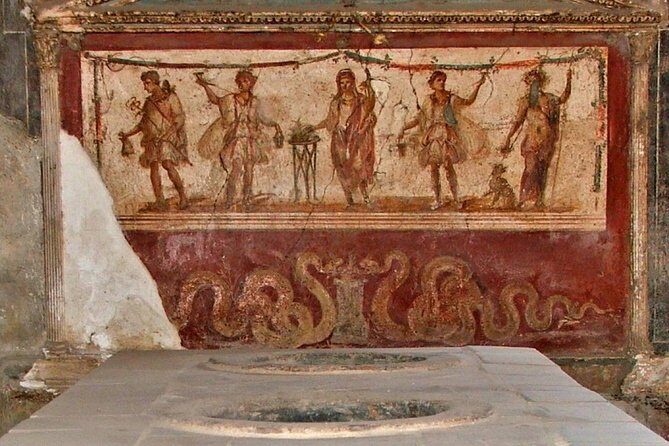 Private Archaeologist service to explore Pompeii's secrets any time ticket incl. - FAQs