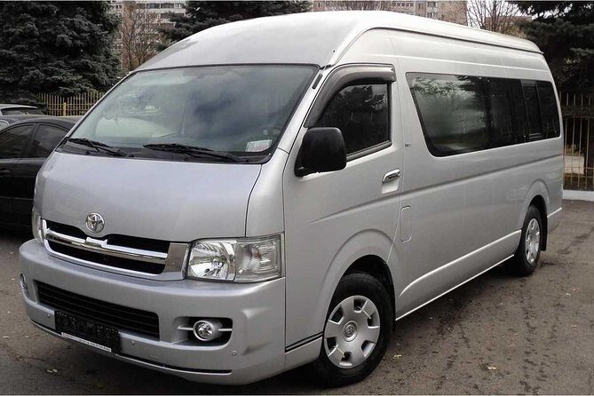 Private Arrival Transfer: Kuching International Airport (Sarawak) - The Experience on the Road