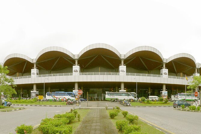 Private Arrival Transfer : Kuching International Airport (Sarawak) to Hotel - Who Will Benefit Most?