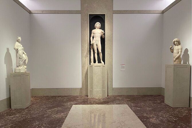 Private Art and Crime Tour at the Metropolitan Museum of Art - Key Points