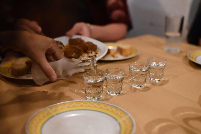 Private Athens By Night Food Tour & Wine Tasting of 5 Varieties - Why Is This Tour Such Good Value?