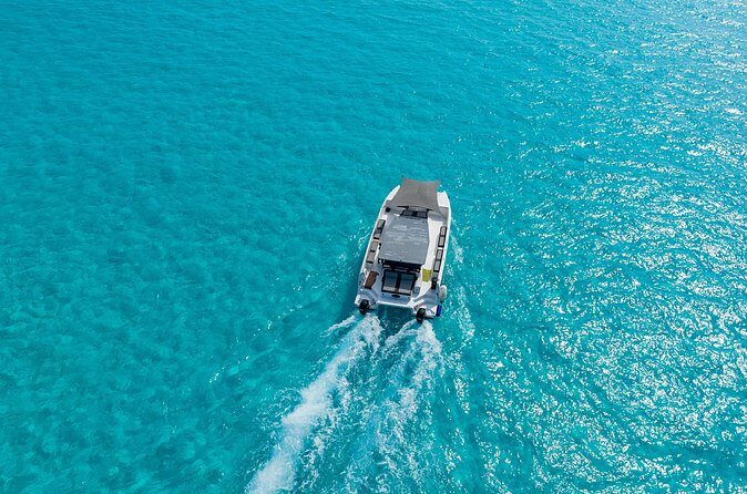 Private Atomic Catamaran Tour to Isla Mujeres - FAQ