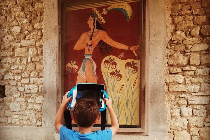 Private Audio and Virtual Tour in Knossos - Key Points