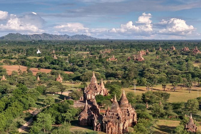 Private Bagan day tour by car with horse cart - A Closer Look at the Itinerary