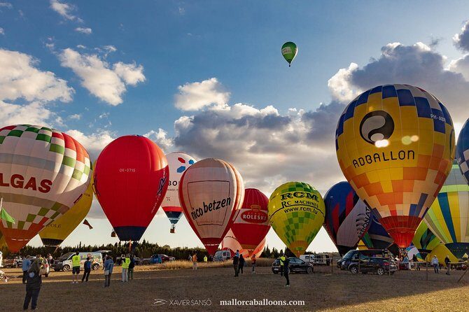 Private Balloon Flight Over Mallorca for Two People - Who Will Love This Tour?