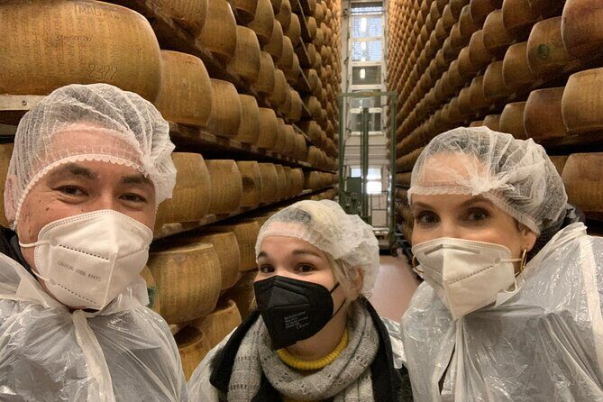 Private Balsamic vinegar & Parmigiano Reggiano factory visits - The Itinerary: A Taste of Authenticity and Scenic Beauty