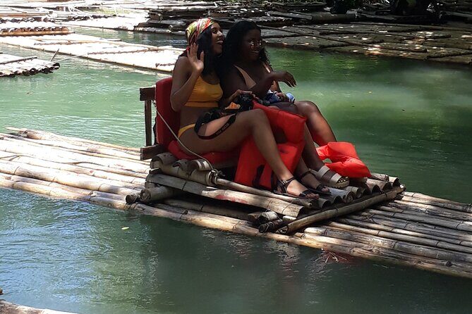 Private Bamboo Rafting along Great River with Pickup - FAQs