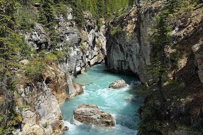 Private Banff Day Tour Lake Minnewanka and Lake Louise and more - What Makes This Tour Stand Out