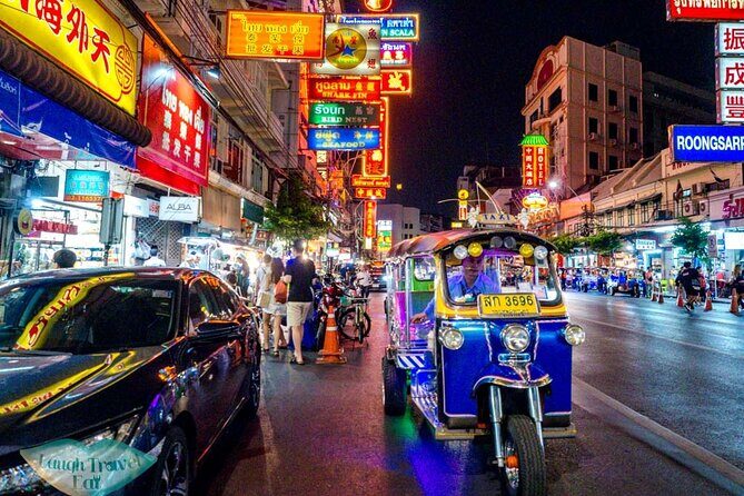 Private Bangkok Night Tour by Tuk Tuk with Dinner - An In-Depth Look at the Experience