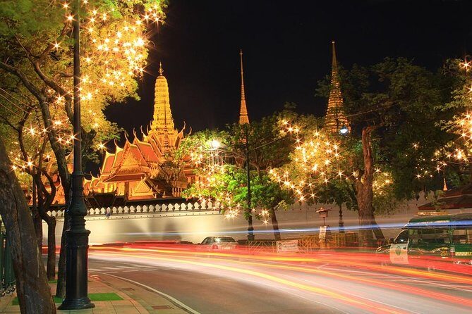 Private - Bangkok TUKTUK Tour by Night incl. snack and cold drink - Authentic Local Experiences