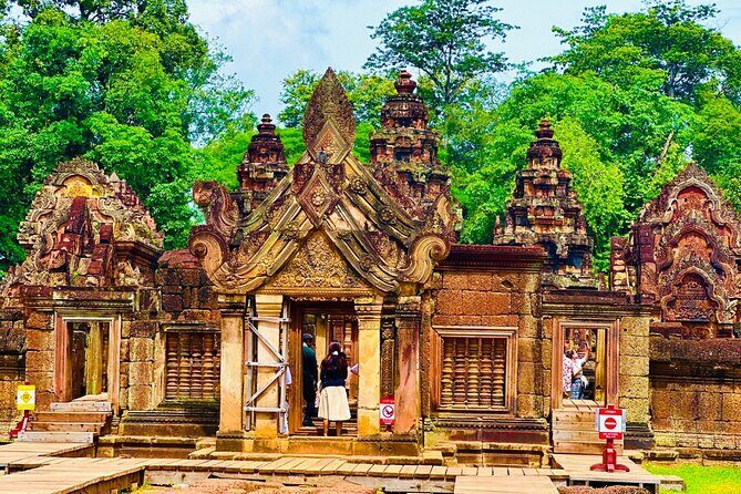 Private Banteay Srei Kbal Spean Tours and Landmine museum - Authentic Experiences That Make This Tour Special