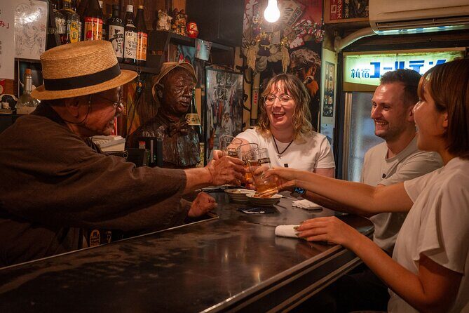 Private Bar Hopping Tour in Shinjuku Golden Gai - Key Points