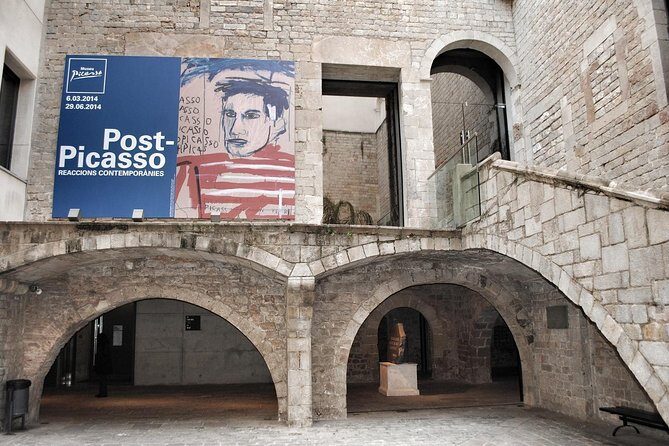 Private Barcelona Art and Tapas Walking Tour with Picasso Museum - What Makes This Tour Stand Out