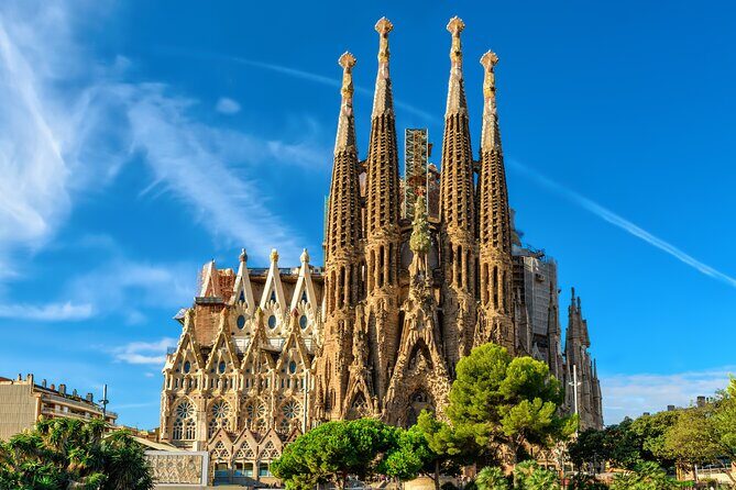 Private Barcelona Bike Highlights & Sagrada Familia - Who Will Love This Tour?
