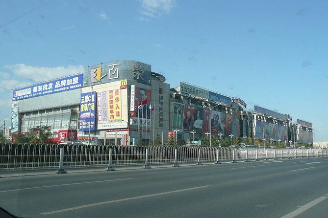 Private Bargain Hunting Tour to Bairong Flea Market - Key Points