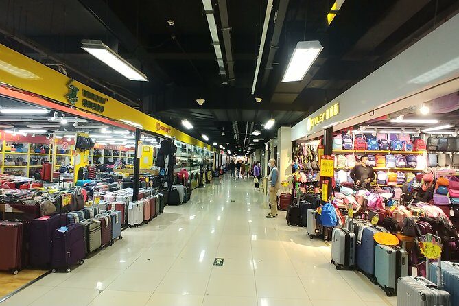 Private Bargain Hunting Tour to Bairong Flea Market - Frequently Asked Questions