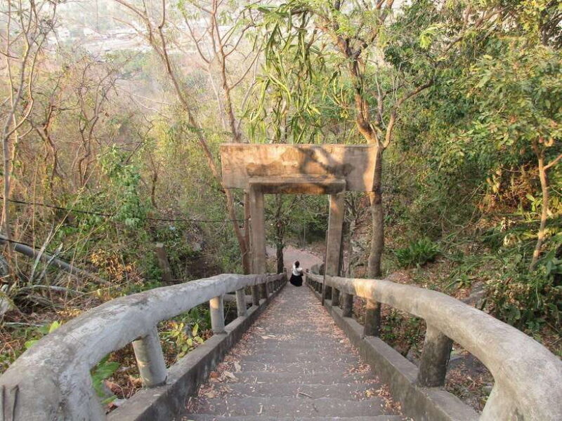 Private Battambang Full-Day Guided Tour - Authentic Experiences and traveler impressions