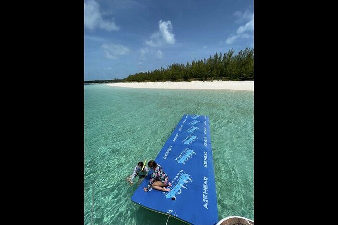 Private Beach Day / 50ft Sun Seeker or 33ft Boat / 1-10 Guests - FAQ