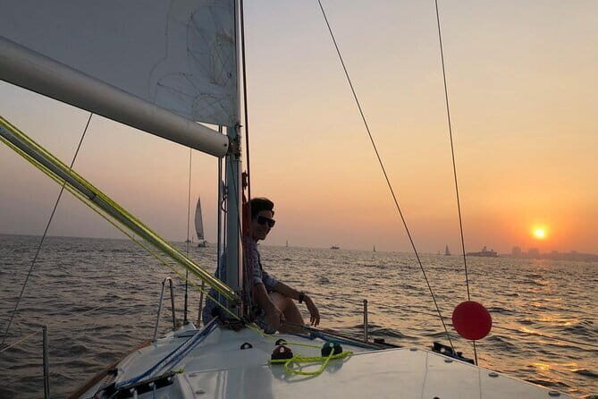 Private Beginner Windsurfing Course in Mandwa - What Other Travelers Say