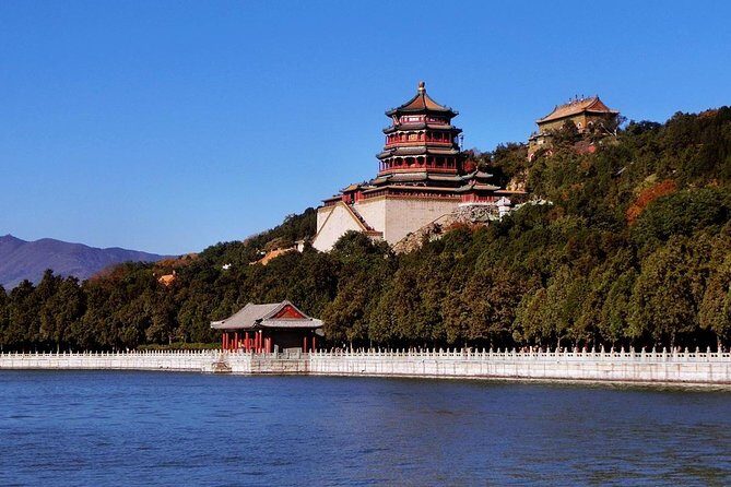 Private Beijing Day Tour Boating in Summer Palace and Hutong Visiting - Visiting the Bell and Drum Towers