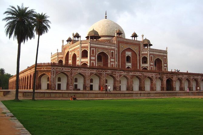 Private: Best of Old & New Delhi Tour With Entrances - What Makes This Tour Stand Out?