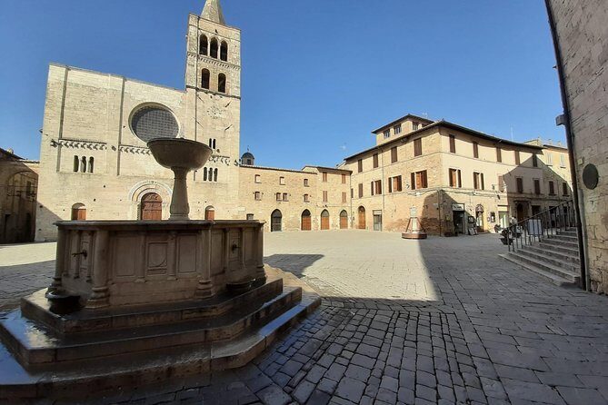 Private Bevagna Walking Tour with official guide - Why Choose a Private Bevagna Walking Tour?
