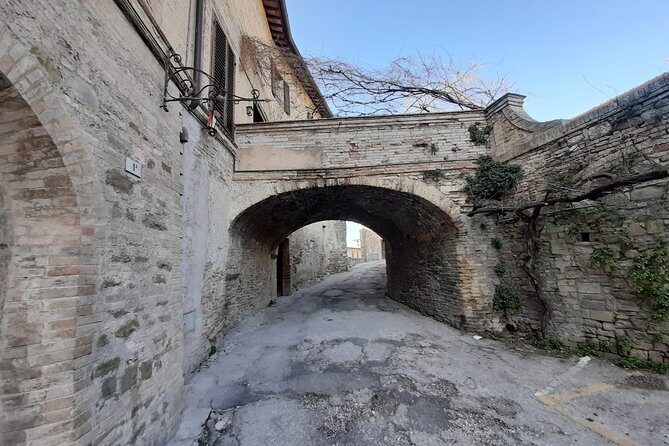 Private Bevagna Walking Tour with official guide - Who Is This Tour Best For?