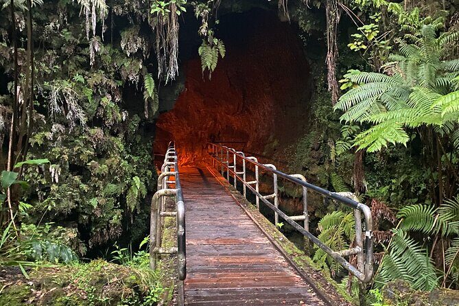 Private Big Island Customizable 14 person Tour/Chauffeur Service - Discover the Big Island with a Private, Customizable Chauffeur Service