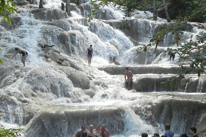 Private Blue Hole and Dunn's River Falls Tour with Transportation - Final Thoughts