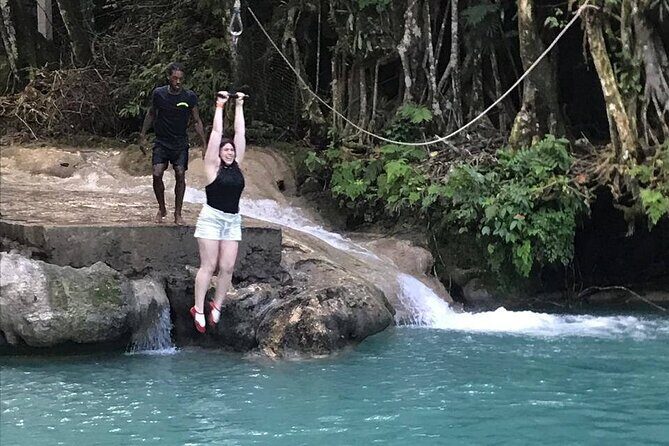 [PRIVATE] Blue Hole & Secret Falls Tour with Entrance Fees - An In-Depth Look at the Tour Itinerary