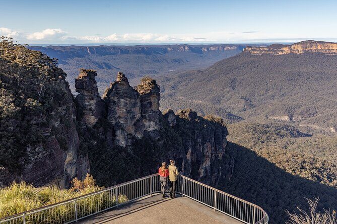 Private Blue Mountains Tour Scenic Views Wildlife and Adventure - Start at Echo Point Lookout: The Iconic Viewpoint