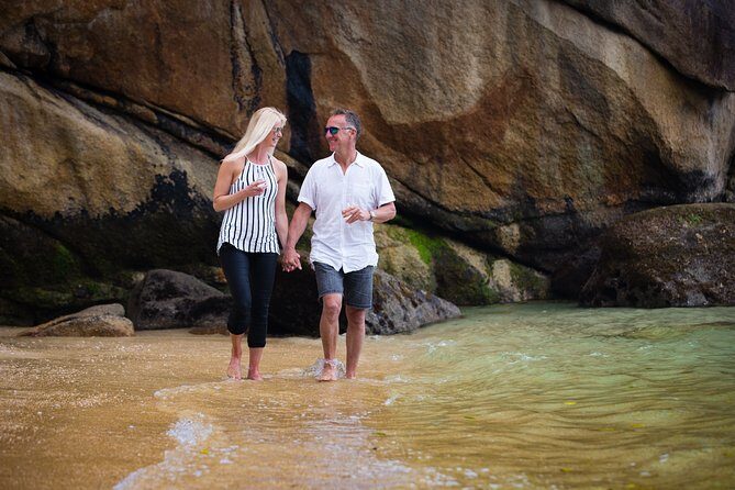 Private boat charter in Abel Tasman National Park - The Sum Up