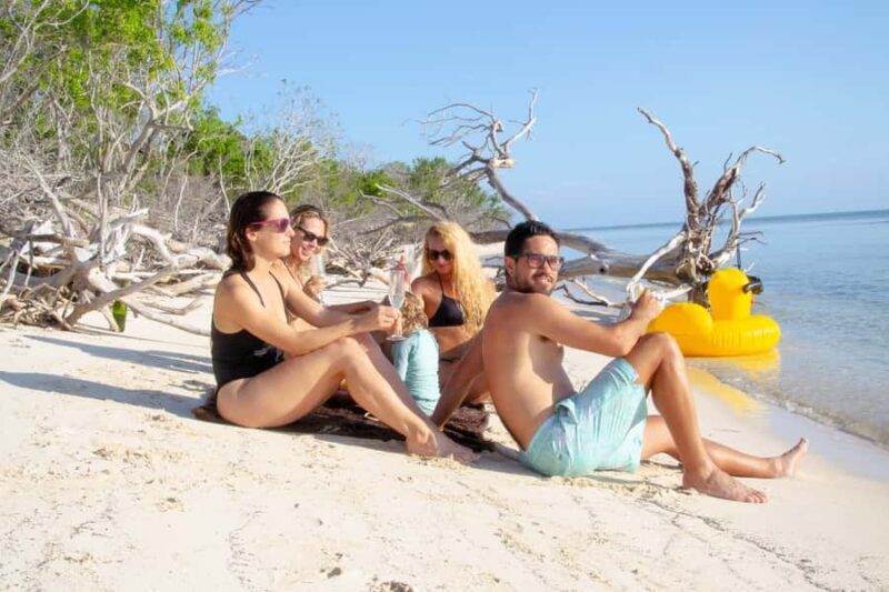 Private boat Charter Key West | Sandbar, Dolphin, Snorkeling - Key Points