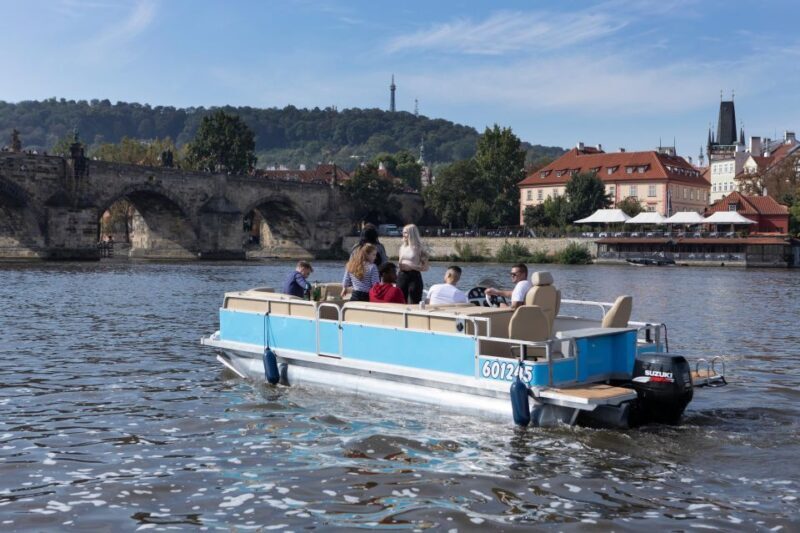 Private Boat Cruise With Unlimited Prosecco - A Closer Look at the Private Boat Cruise in Prague