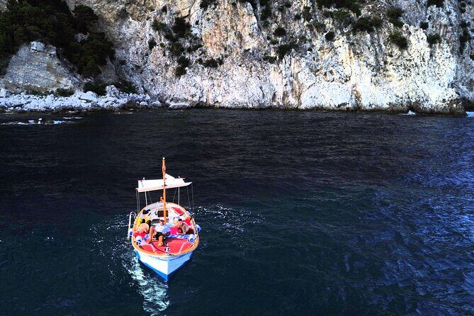 Private Boat Experience: Experience the Sea of Capri at its best 4 hours - Frequently Asked Questions