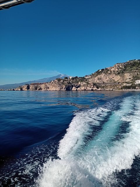 Private boat: private boat tour on the coast of Taormina - Authentic Sicilian Flavors and Exclusive Comfort