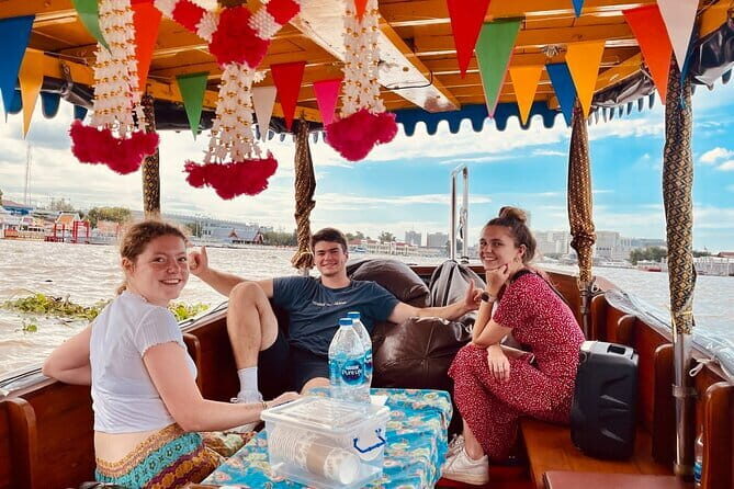 Private Boat Relax and Explore Bangkoks Canals - Exploring Bangkok’s Canals in Comfort: A Close-Up of the Private Boat Relax and Explore Tour