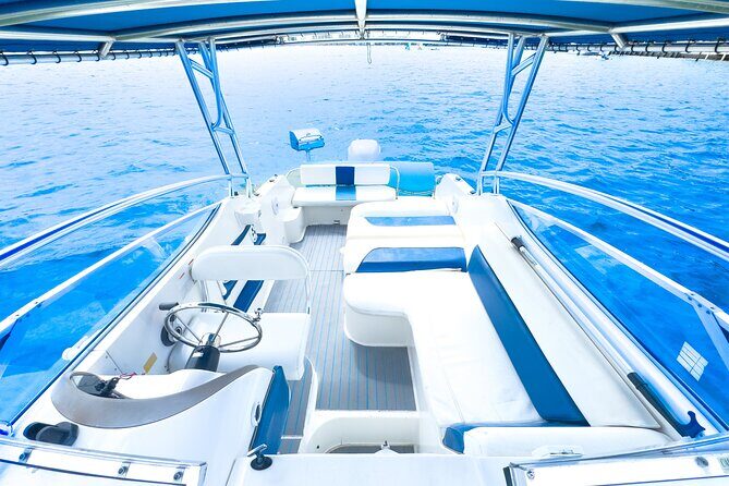 Private Boat Rental in Miami for 10 People - Who Should Consider This Experience?