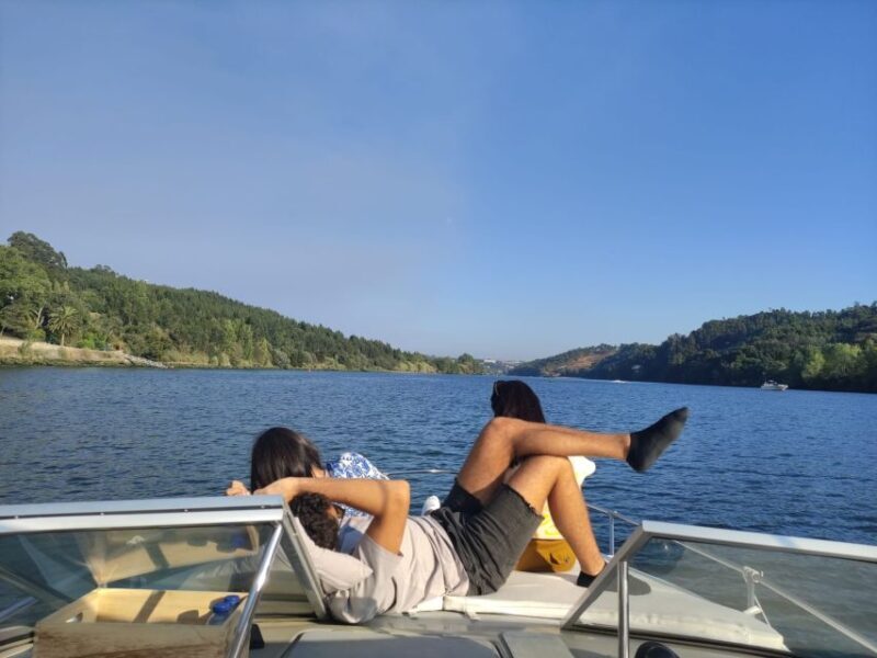 Private Boat Tour 6 Bridges 1h30, group price up to 6px - FAQ