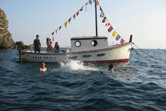 Private Boat Tour Along the Cinque Terre - Reviews and Real Traveler Insights