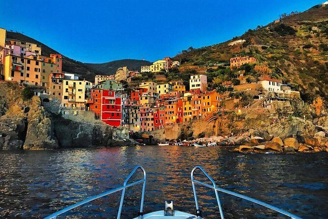 Private Boat Tour Along the Cinque Terre - Who Is This Tour Perfect For?