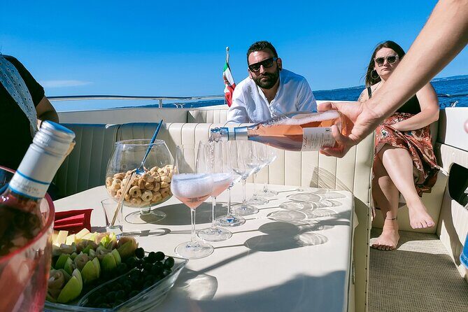 Private Boat Tour and Wine Tasting in Lazise - Setting the Scene: What Makes This Tour Special?